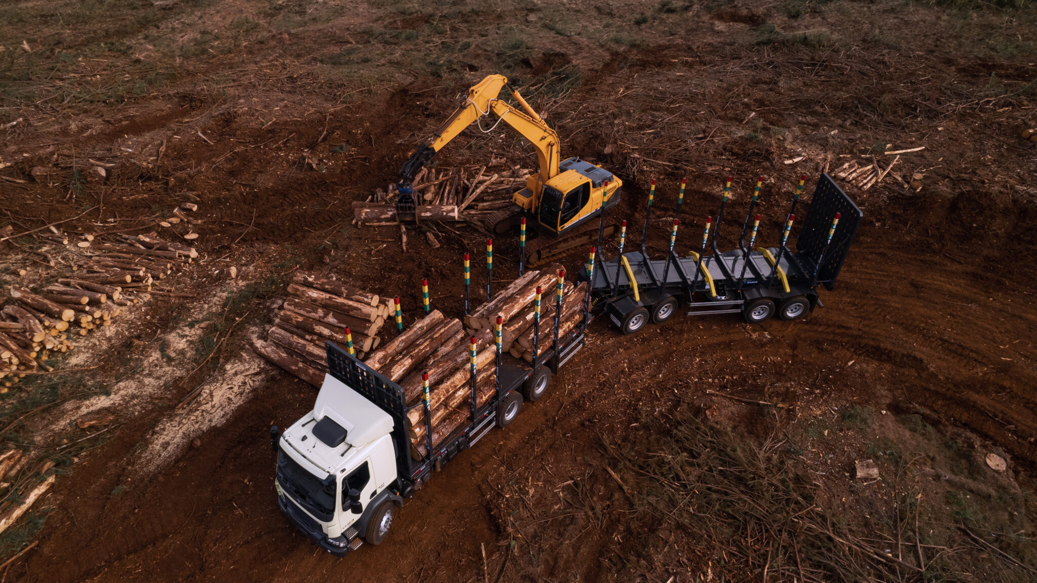 Implementos | Manos Implementos